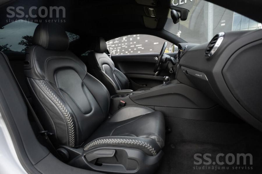 Audi TT 2010 in Riga, with an engine capacity of 2.00 L and mileage of 220 thousand km for 12300 €, photo 16 on AUTOMOTO.COM.LV