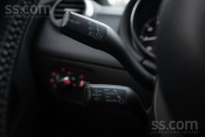 Audi TT 2010 in Riga, with an engine capacity of 2.00 L and mileage of 220 thousand km for 12300 €, photo 19 on AUTOMOTO.COM.LV