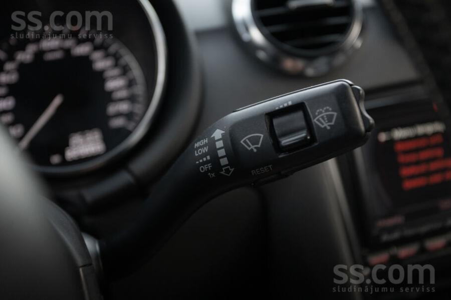 Audi TT 2010 in Riga, with an engine capacity of 2.00 L and mileage of 220 thousand km for 12300 €, photo 21 on AUTOMOTO.COM.LV