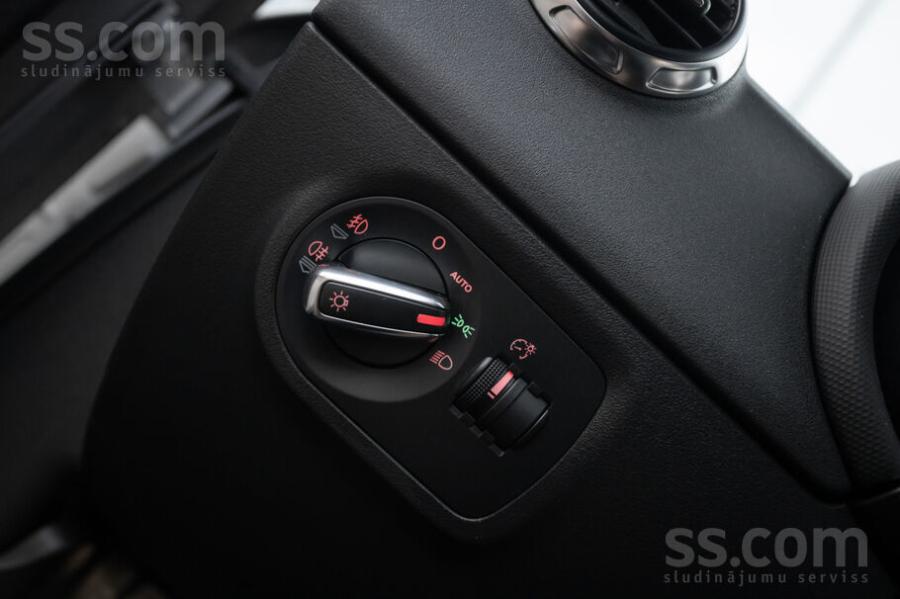 Audi TT 2010 in Riga, with an engine capacity of 2.00 L and mileage of 220 thousand km for 12300 €, photo 23 on AUTOMOTO.COM.LV