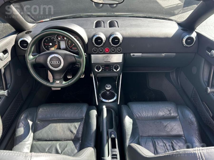 Zaļš Audi TT 2000 Ogre, ar dzinēja tilpumu 1.80 L un nobraukumu 275 tūkst. km par 3500 €, foto 5 vietnē AUTOMOTO.COM.LV