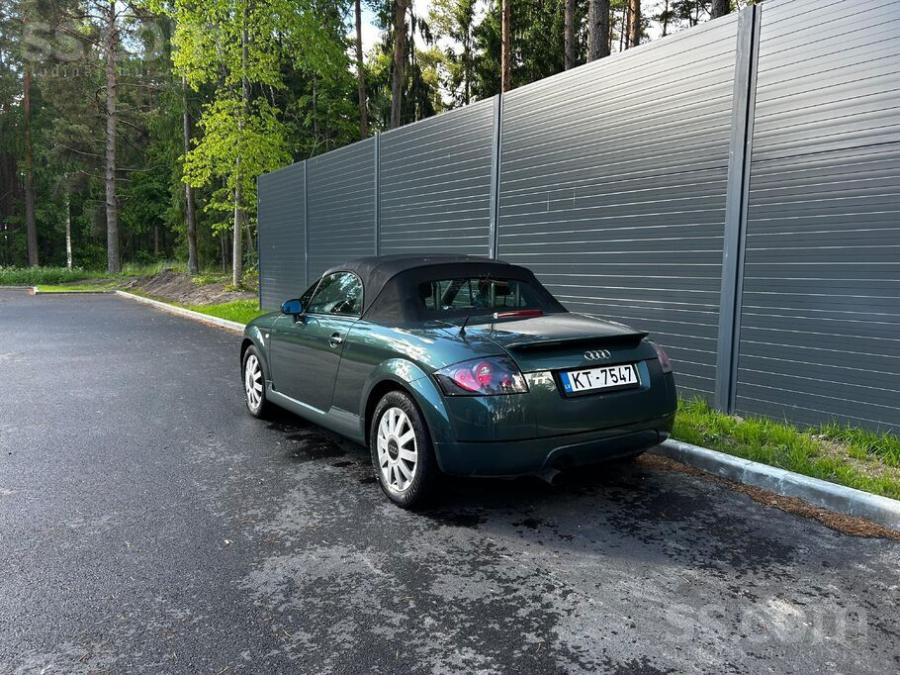Zaļš Audi TT 2000 Ogre, ar dzinēja tilpumu 1.80 L un nobraukumu 275 tūkst. km par 3500 €, foto 8 vietnē AUTOMOTO.COM.LV
