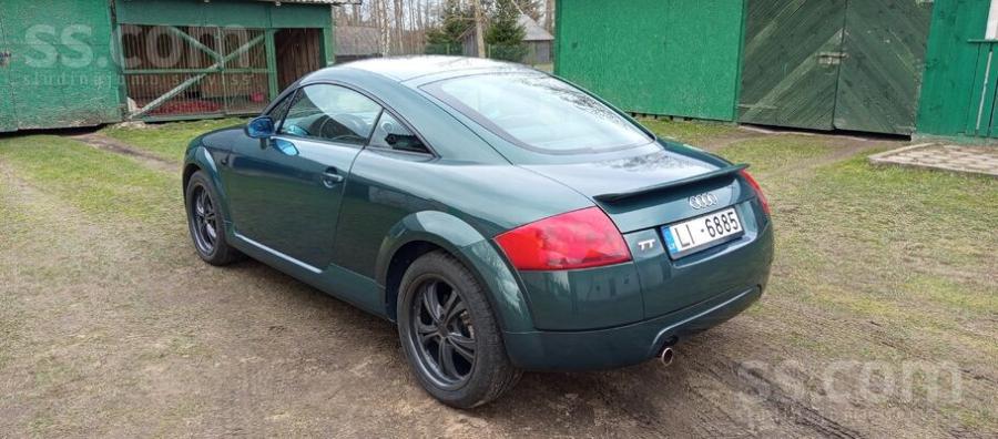 Green Audi TT 2000 in Rezekne, with an engine capacity of 1.80 L and mileage of 300 thousand km for 3300 €, photo 5 on AUTOMOTO.COM.LV