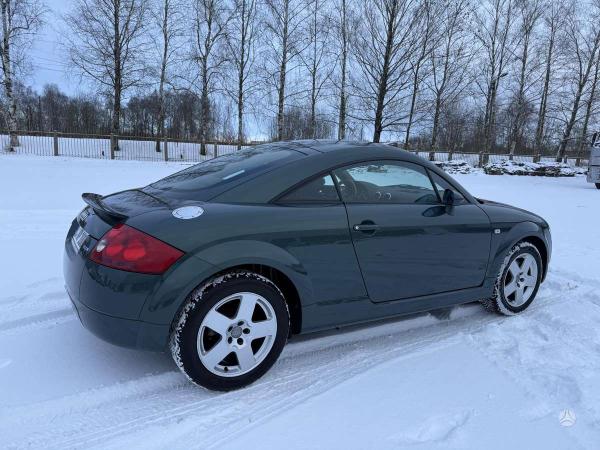 Green Audi TT 2000 in Kupiskis, with an engine capacity of 1.78 L and mileage of 131 thousand km for 6100 €, photo 3 on AUTOMOTO.COM.LV