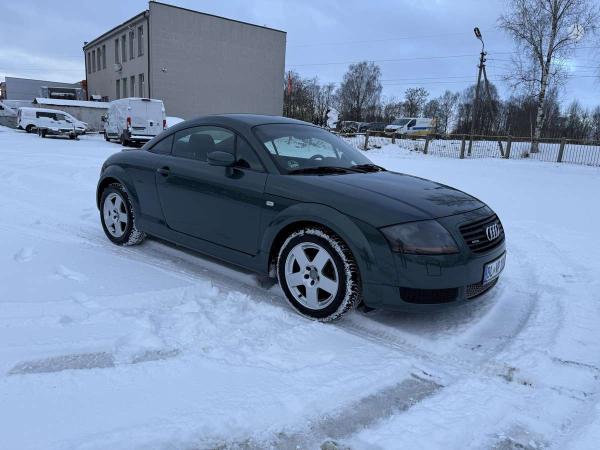 Green Audi TT 2000 in Kupiskis, with an engine capacity of 1.78 L and mileage of 131 thousand km for 6100 €, photo 10 on AUTOMOTO.COM.LV