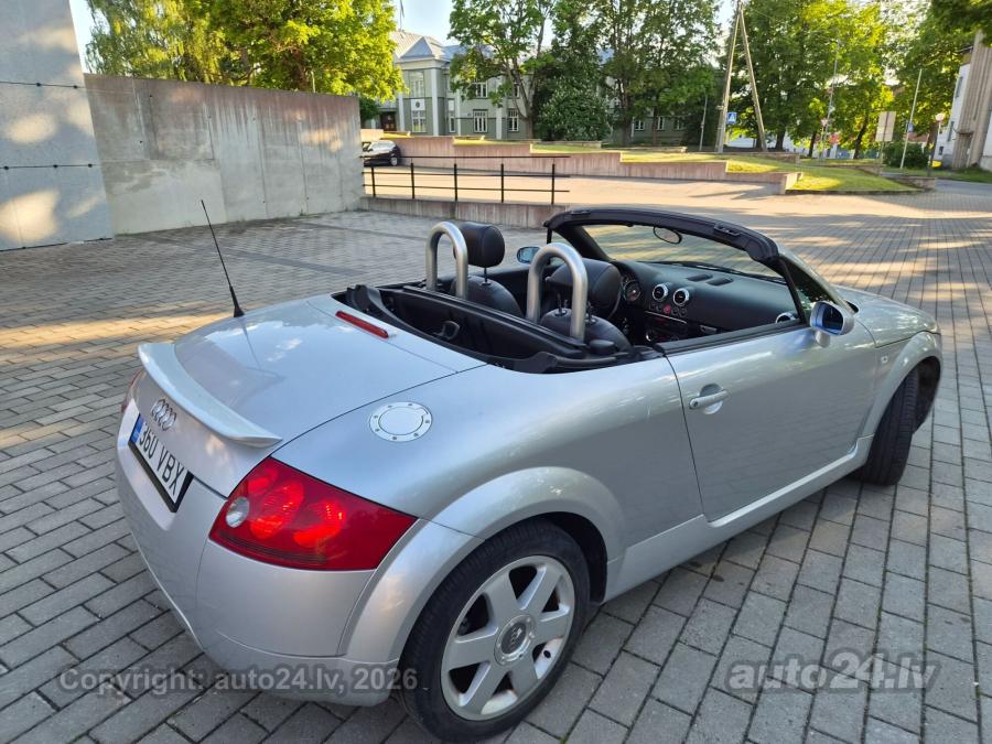 Grey Audi TT 2000 in Rakvere, with an engine capacity of 1.80 L and mileage of 167 thousand km for 6000 €, photo 4 on AUTOMOTO.COM.LV