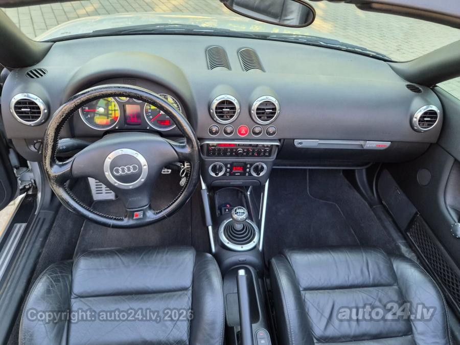 Grey Audi TT 2000 in Rakvere, with an engine capacity of 1.80 L and mileage of 167 thousand km for 6000 €, photo 8 on AUTOMOTO.COM.LV