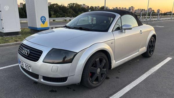 Pelēks Audi TT 2001 Kauņa, ar dzinēja tilpumu 1.78 L un nobraukumu 285 tūkst. km par 3200 €, foto 8 vietnē AUTOMOTO.COM.LV