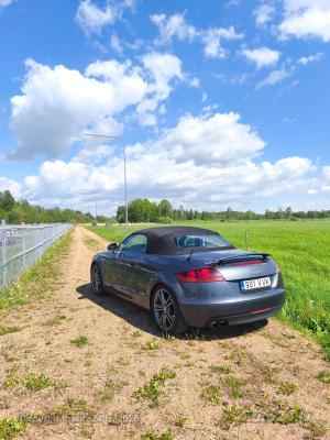 Pelēks Audi TT 2008 Tartu, ar dzinēja tilpumu 2.00 L un nobraukumu 335 tūkst. km par 8999 €, foto 7 vietnē AUTOMOTO.COM.LV