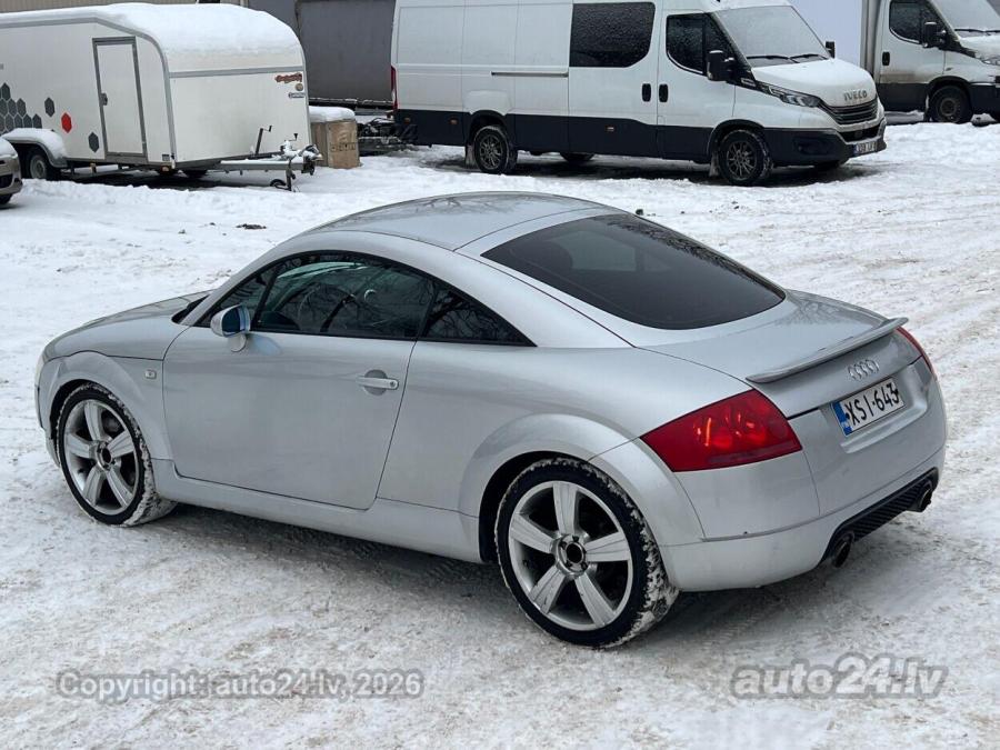 Grey Audi TT 1999 in Narva, with an engine capacity of 1.80 L and mileage of 299 thousand km for 2999 €, photo 5 on AUTOMOTO.COM.LV