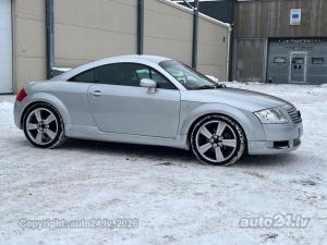 Grey Audi TT 1999 in Narva, with an engine capacity of 1.80 L and mileage of 299 thousand km for 2999 €, photo 8 on AUTOMOTO.COM.LV