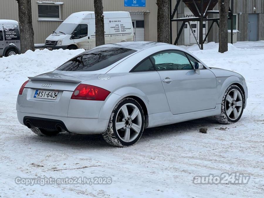 Grey Audi TT 1999 in Narva, with an engine capacity of 1.80 L and mileage of 299 thousand km for 2999 €, photo 11 on AUTOMOTO.COM.LV