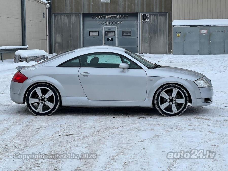 Grey Audi TT 1999 in Narva, with an engine capacity of 1.80 L and mileage of 299 thousand km for 2999 €, photo 12 on AUTOMOTO.COM.LV