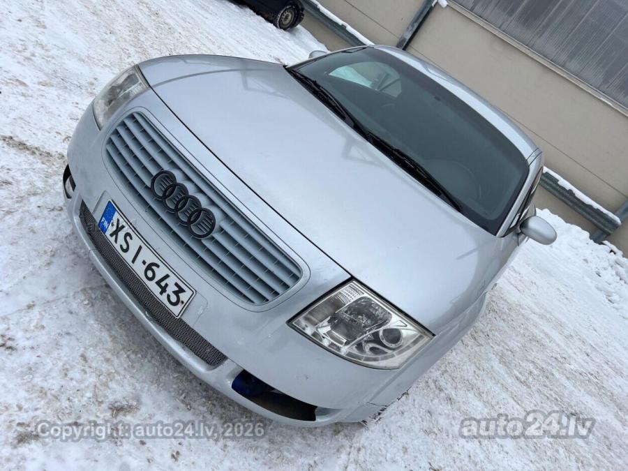 Grey Audi TT 1999 in Narva, with an engine capacity of 1.80 L and mileage of 299 thousand km for 2999 €, photo 16 on AUTOMOTO.COM.LV