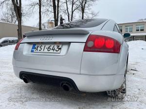 Grey Audi TT 1999 in Narva, with an engine capacity of 1.80 L and mileage of 299 thousand km for 2999 €, photo 17 on AUTOMOTO.COM.LV