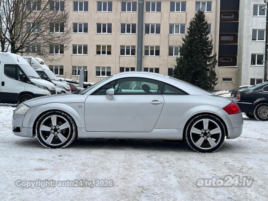 Grey Audi TT 1999 in Narva, with an engine capacity of 1.80 L and mileage of 299 thousand km for 2999 €, photo 18 on AUTOMOTO.COM.LV