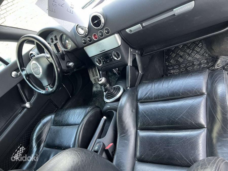 Pelēks Audi TT 1999 Narva, ar dzinēja tilpumu 1.80 L un nobraukumu 318 tūkst. km par 1999 €, foto 11 vietnē AUTOMOTO.COM.LV