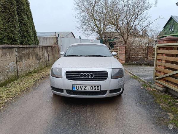 Pelēks Audi TT 1999 Kauņa, ar dzinēja tilpumu 1.78 L un nobraukumu 192 tūkst. km par 1500 €, foto 1 vietnē AUTOMOTO.COM.LV