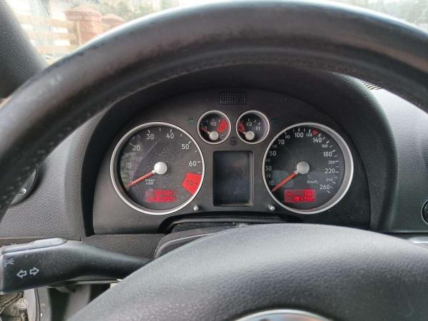 Pelēks Audi TT 1999 Kauņa, ar dzinēja tilpumu 1.78 L un nobraukumu 192 tūkst. km par 1500 €, foto 9 vietnē AUTOMOTO.COM.LV