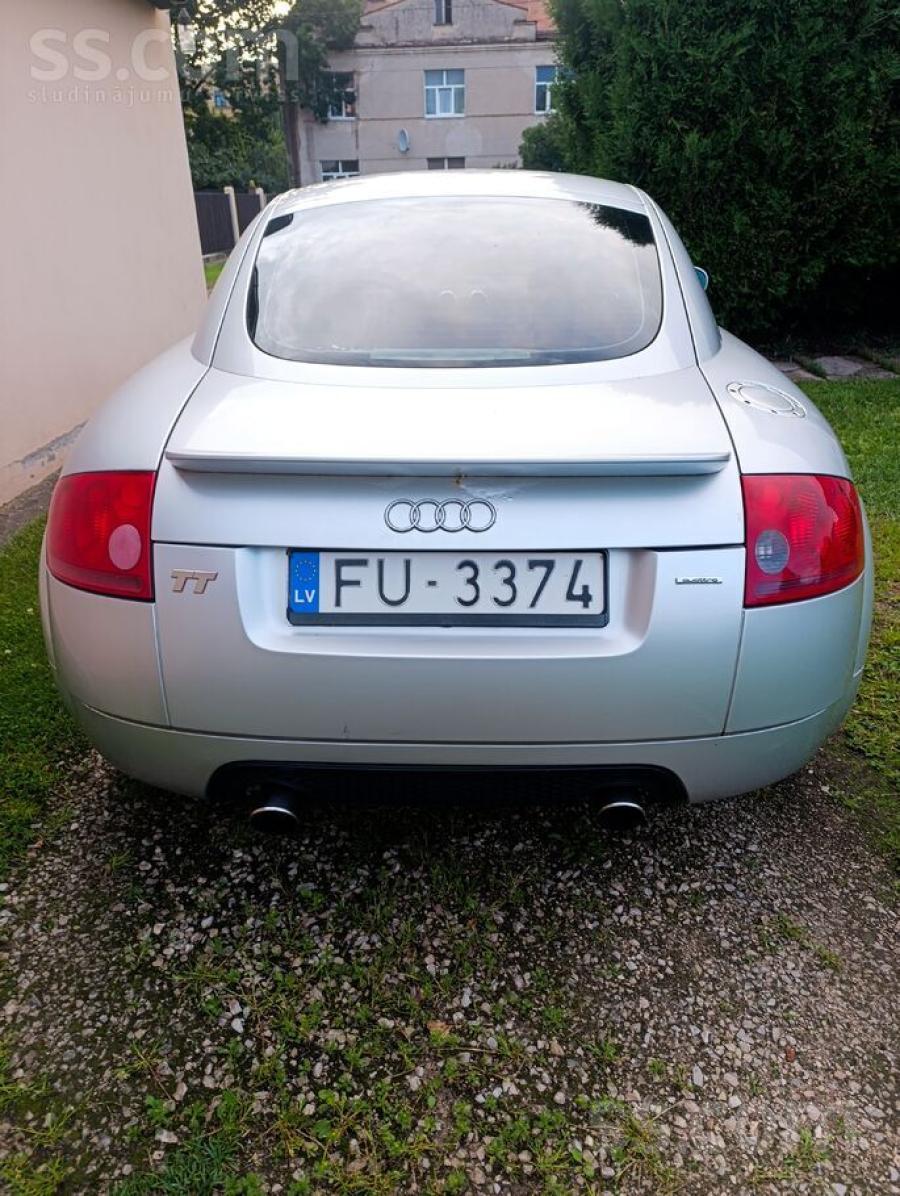 Grey Audi TT 1999 in Riga, with an engine capacity of 1.80 L and mileage of 287 thousand km for 2300 €, photo 8 on AUTOMOTO.COM.LV