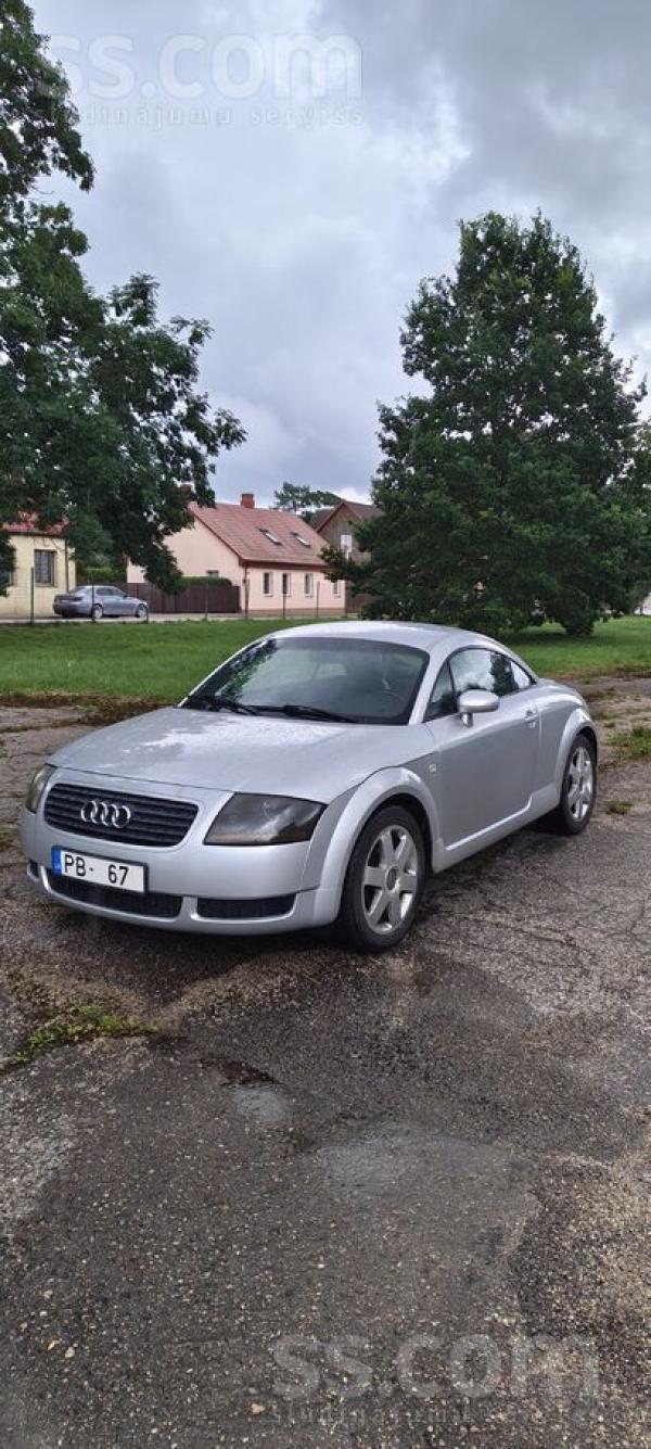 Grey Audi TT 2000 in Saldus, with an engine capacity of 1.80 L and mileage of 190 thousand km for 3100 €, photo 1 on AUTOMOTO.COM.LV