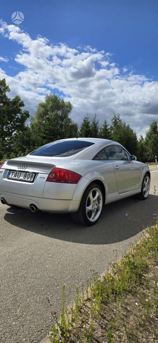 Grey Audi TT 2000 in Birzai, with an engine capacity of 1.78 L and mileage of 209 thousand km for 7700 €, photo 3 on AUTOMOTO.COM.LV