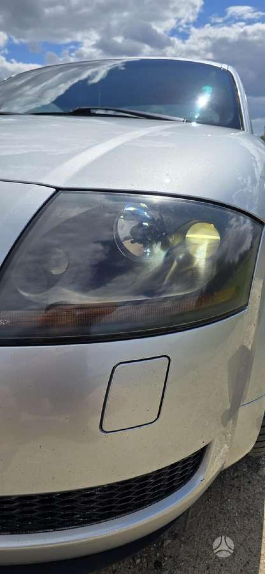 Grey Audi TT 2000 in Birzai, with an engine capacity of 1.78 L and mileage of 209 thousand km for 7700 €, photo 9 on AUTOMOTO.COM.LV