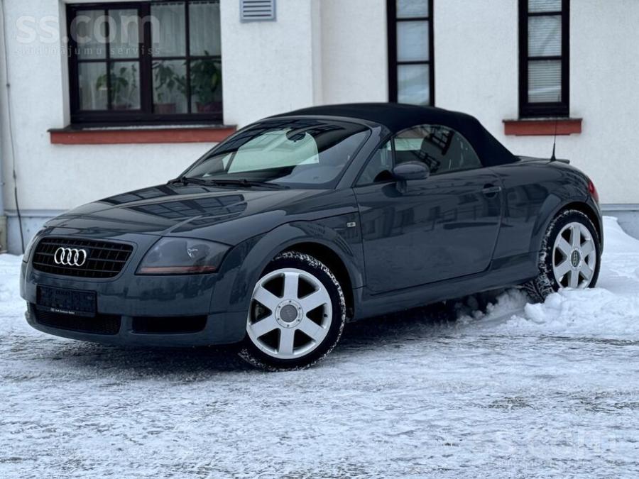 Grey Audi TT 2001 in Jelgava, with an engine capacity of 1.80 L and mileage of 250 thousand km for 5950 €, photo 9 on AUTOMOTO.COM.LV