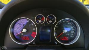 Grey Audi TT 2001 in Sakiai, with an engine capacity of 1.80 L and mileage of 301 thousand km for 4000 €, photo 12 on AUTOMOTO.COM.LV