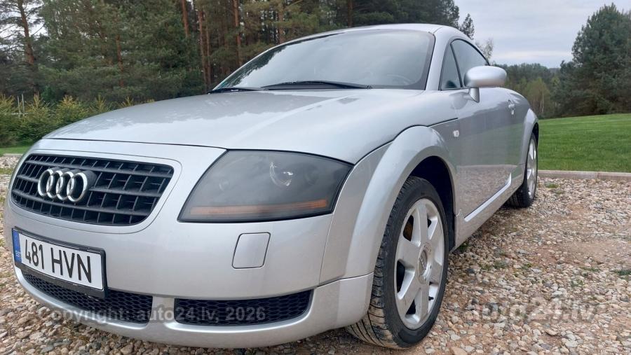 Серый Ауди ТТ 2001 в Таллин, объемом двигателя 1.80 л и пробегом 264 тыс. км за 4100 €, фото 3 на AUTOMOTO.COM.LV