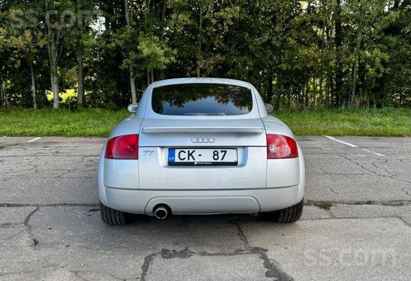 Grey Audi TT 2004 in Riga, with an engine capacity of 1.80 L and mileage of 224 thousand km for 3950 €, photo 5 on AUTOMOTO.COM.LV