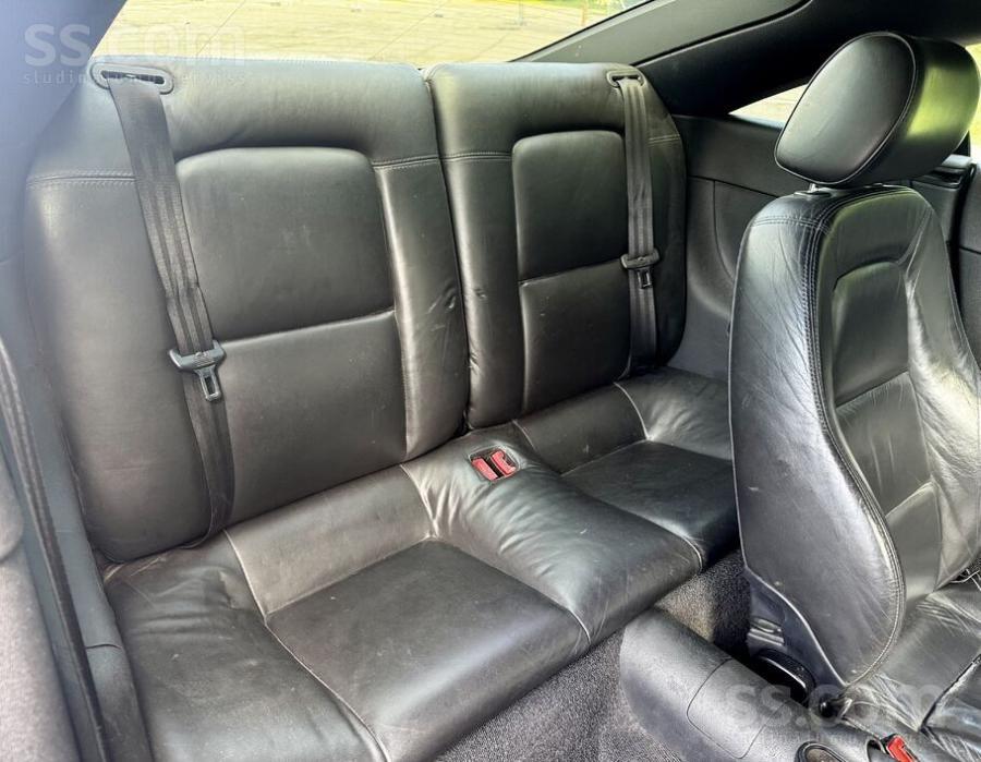 Grey Audi TT 2004 in Riga, with an engine capacity of 1.80 L and mileage of 224 thousand km for 3950 €, photo 13 on AUTOMOTO.COM.LV