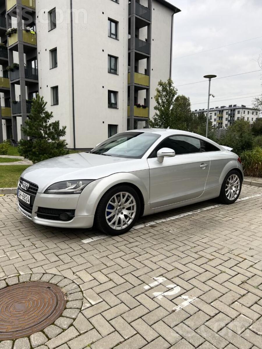 Pelēks Audi TT 2006 Rīga, ar dzinēja tilpumu 2.00 L un nobraukumu 235 tūkst. km par 6333 €, foto 3 vietnē AUTOMOTO.COM.LV