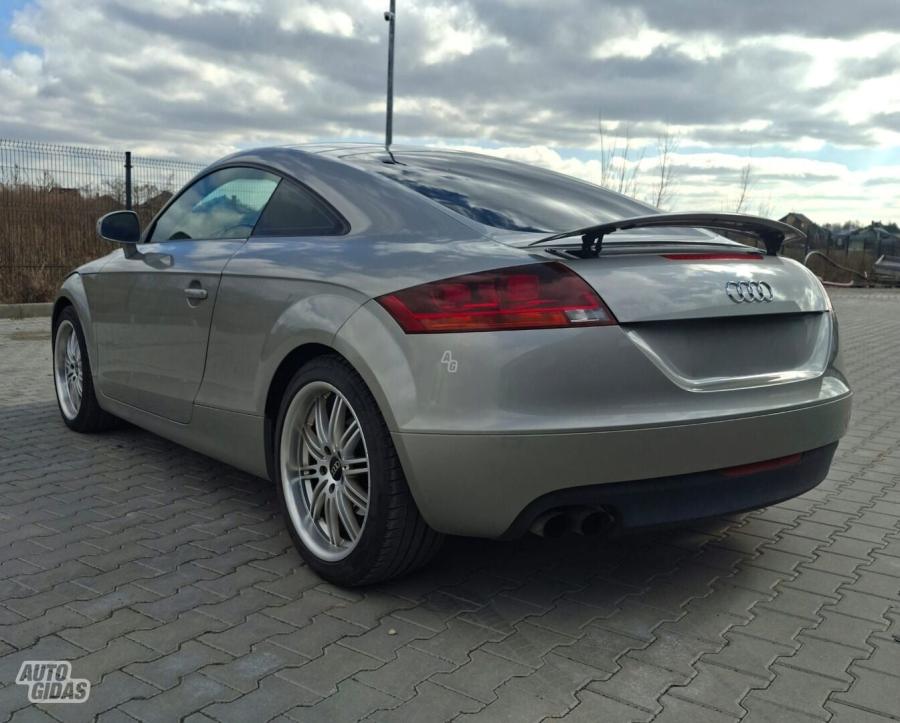 Grey Audi TT 2007 in Kaunas, with an engine capacity of 2.00 L and mileage of 200 thousand km for 4699 €, photo 6 on AUTOMOTO.COM.LV
