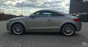 Grey Audi TT 2007 in Kaunas, with an engine capacity of 2.00 L and mileage of 200 thousand km for 4699 €, photo 8 on AUTOMOTO.COM.LV