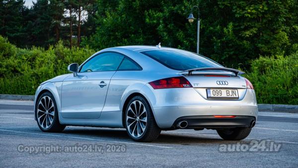 Grey Audi TT 2007 in Tallinn, with an engine capacity of 3.20 L and mileage of 249 thousand km for 9999 €, photo 3 on AUTOMOTO.COM.LV