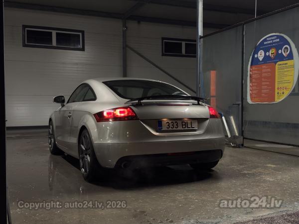 Pelēks Audi TT 2007 Tallina, ar dzinēja tilpumu 2.00 L un nobraukumu 150 tūkst. km par 9490 €, foto 8 vietnē AUTOMOTO.COM.LV