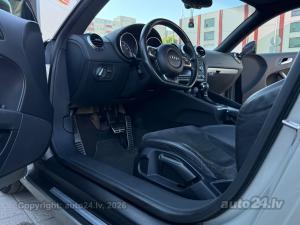Pelēks Audi TT 2007 Tallina, ar dzinēja tilpumu 2.00 L un nobraukumu 150 tūkst. km par 9490 €, foto 12 vietnē AUTOMOTO.COM.LV