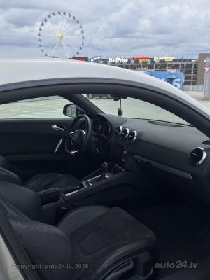 Pelēks Audi TT 2007 Tallina, ar dzinēja tilpumu 2.00 L un nobraukumu 150 tūkst. km par 9490 €, foto 13 vietnē AUTOMOTO.COM.LV