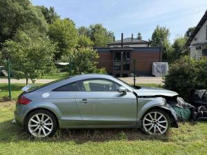 Grey Audi TT 2007 in Vilnius, with an engine capacity of 1.98 L and mileage of 320 thousand km for 1 €, photo 6 on AUTOMOTO.COM.LV