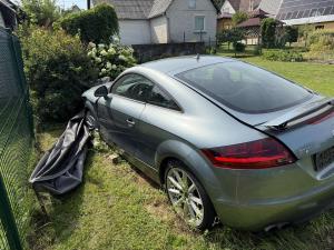 Grey Audi TT 2007 in Vilnius, with an engine capacity of 1.98 L and mileage of 320 thousand km for 1 €, photo 9 on AUTOMOTO.COM.LV