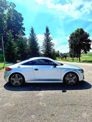 Pelēks Audi TT 2007 Alīta, ar dzinēja tilpumu 3.20 L un nobraukumu 254 tūkst. km par 5950 €, foto 4 vietnē AUTOMOTO.COM.LV