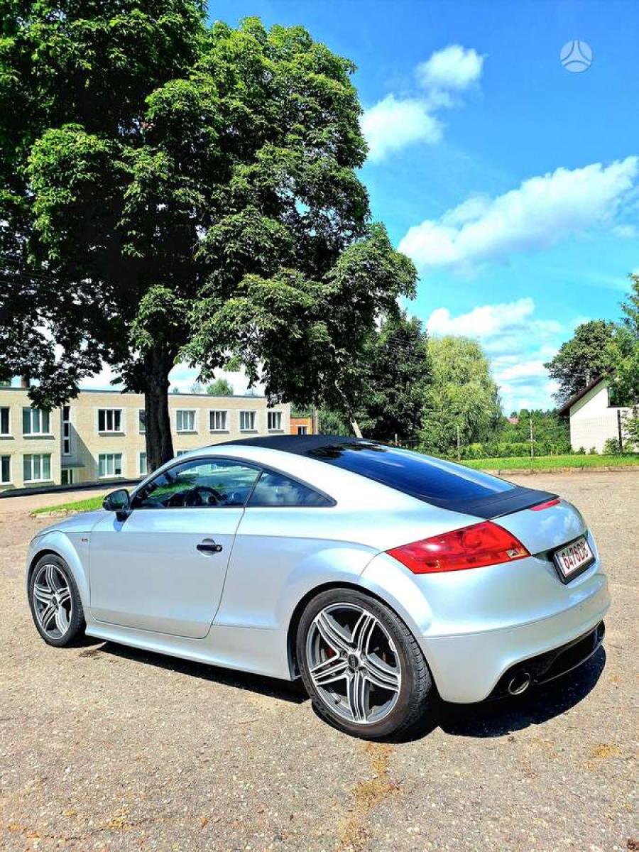 Pelēks Audi TT 2007 Alīta, ar dzinēja tilpumu 3.20 L un nobraukumu 254 tūkst. km par 5950 €, foto 6 vietnē AUTOMOTO.COM.LV