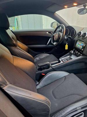 Pelēks Audi TT 2007 Alīta, ar dzinēja tilpumu 3.20 L un nobraukumu 254 tūkst. km par 5950 €, foto 14 vietnē AUTOMOTO.COM.LV