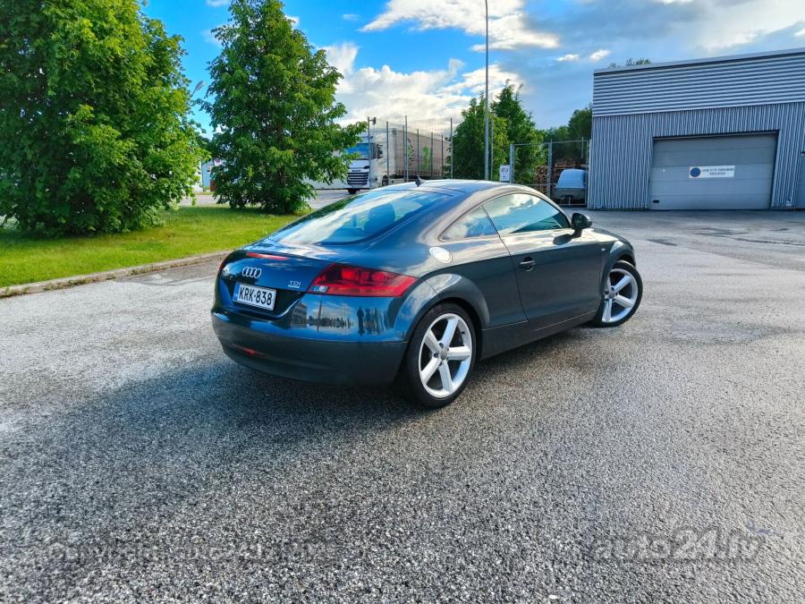Pelēks Audi TT 2008 Elva, ar dzinēja tilpumu 2.00 L un nobraukumu 278 tūkst. km par 8000 €, foto 4 vietnē AUTOMOTO.COM.LV
