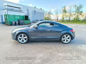 Pelēks Audi TT 2008 Elva, ar dzinēja tilpumu 2.00 L un nobraukumu 278 tūkst. km par 8000 €, foto 6 vietnē AUTOMOTO.COM.LV