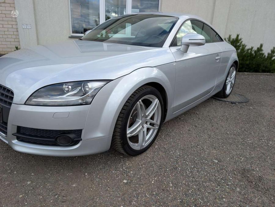 Grey Audi TT 2008 in Marijampole, with an engine capacity of 1.80 L and mileage of 222 thousand km for 5500 €, photo 6 on AUTOMOTO.COM.LV