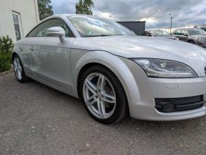 Grey Audi TT 2008 in Marijampole, with an engine capacity of 1.80 L and mileage of 222 thousand km for 5500 €, photo 9 on AUTOMOTO.COM.LV