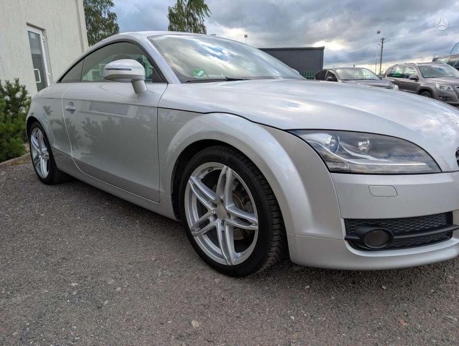 Grey Audi TT 2008 in Marijampole, with an engine capacity of 1.80 L and mileage of 222 thousand km for 5500 €, photo 9 on AUTOMOTO.COM.LV