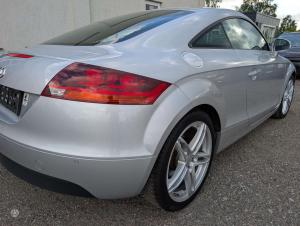 Grey Audi TT 2008 in Marijampole, with an engine capacity of 1.80 L and mileage of 222 thousand km for 5500 €, photo 15 on AUTOMOTO.COM.LV